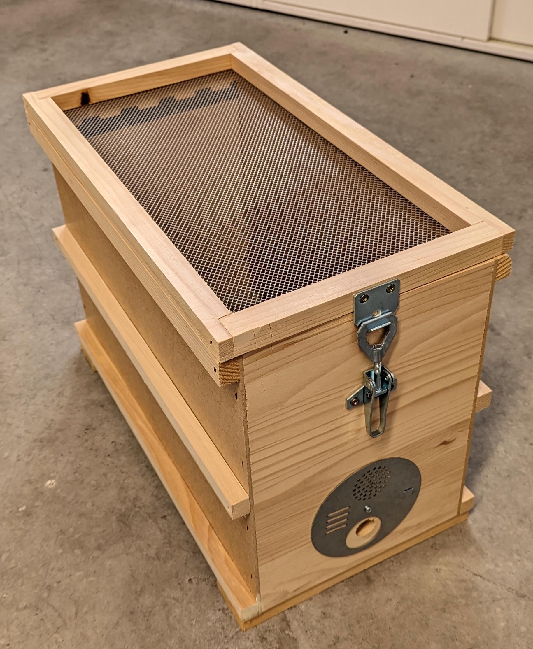 Produit, NEVIERE materiel apicole